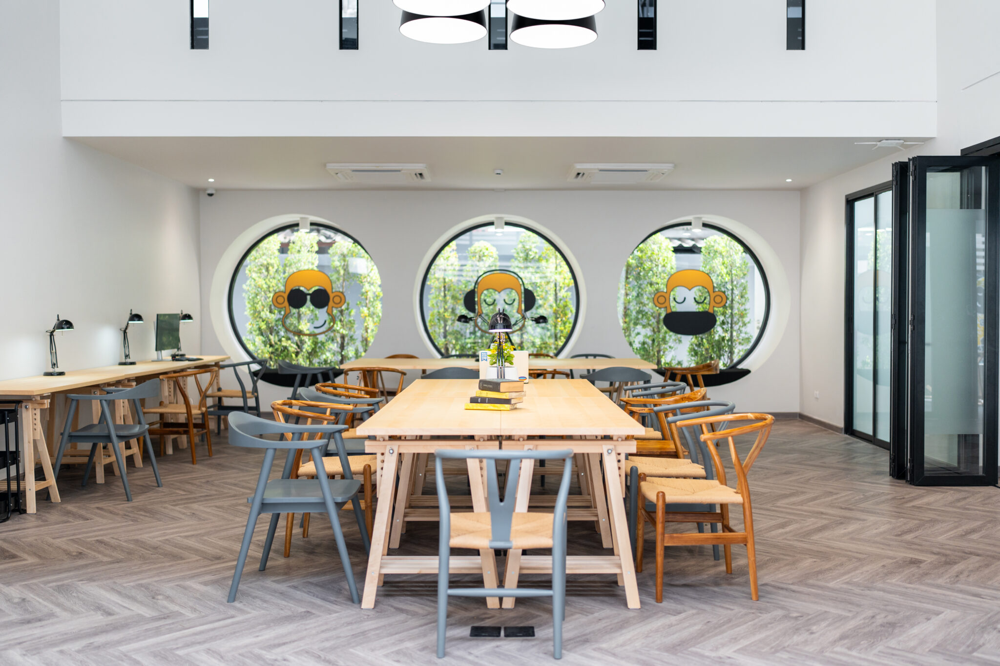 Monkey Hub : Free Co Working Space – Blu Monkey Krabi Town